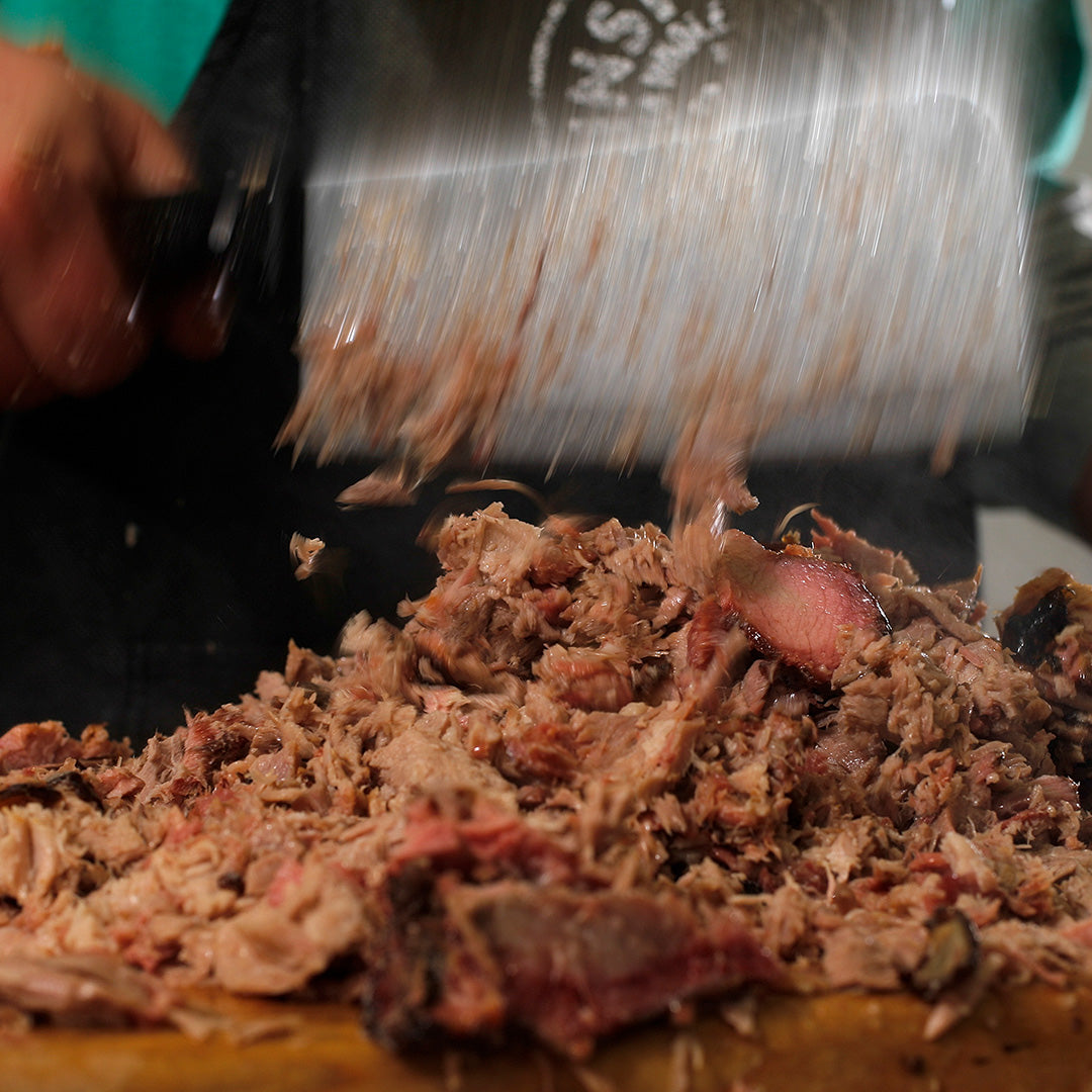 2 lbs of our Famous Pulled Pork + BBQ Sauce & Magic Dust – 17th Street BBQ